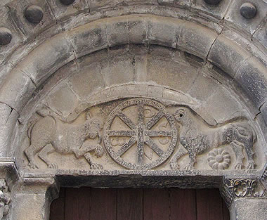 Tímpano románico de Santa María de Santa Cruz de la Serós | La guía de ...