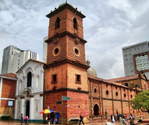 Torre mudéjar de Cali | La guía de Historia del Arte